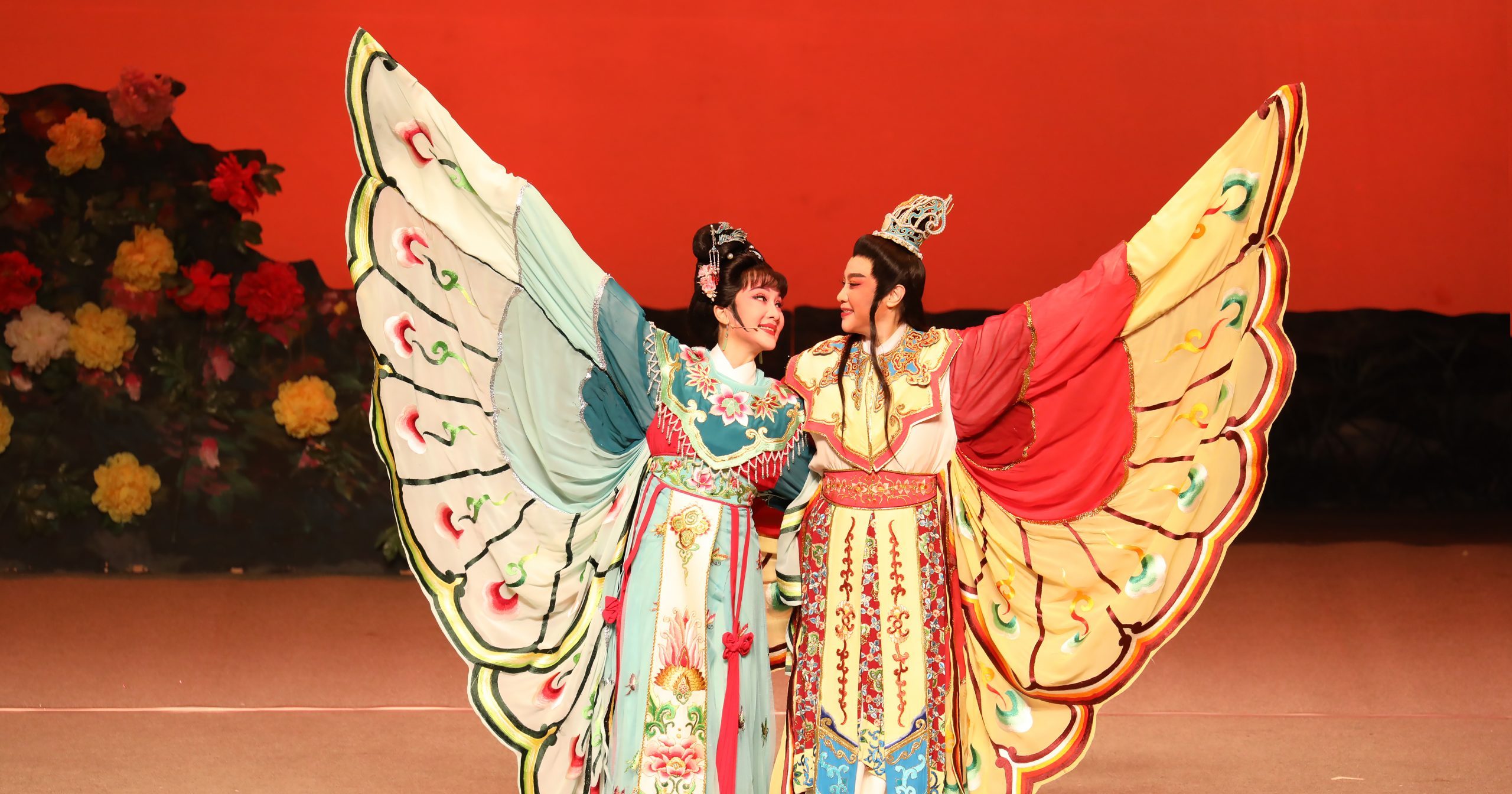 A Thousand Shades of Tenderness: Yue Opera as a Female Emotional Outlet ...